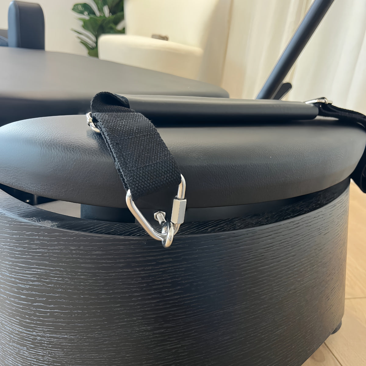 Reformer Foot Strap with Leather Cover – Pilates World